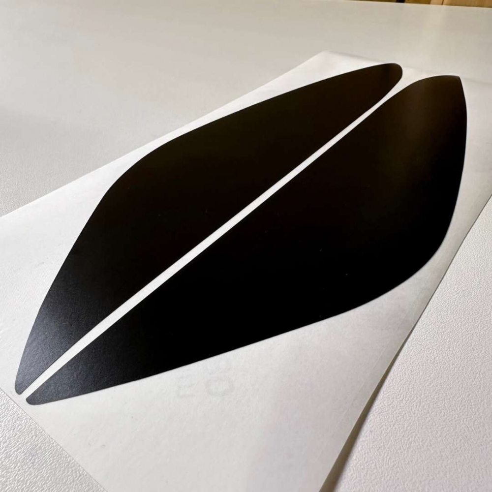 Eyebrows Tesla Model 3 & Y | Norsk nettbutikk med tilbehør til Tesla